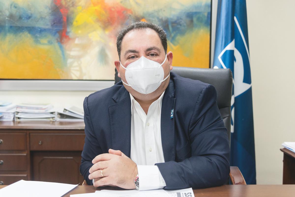 Mario Lama asegura "inoculación no es obligatoria"