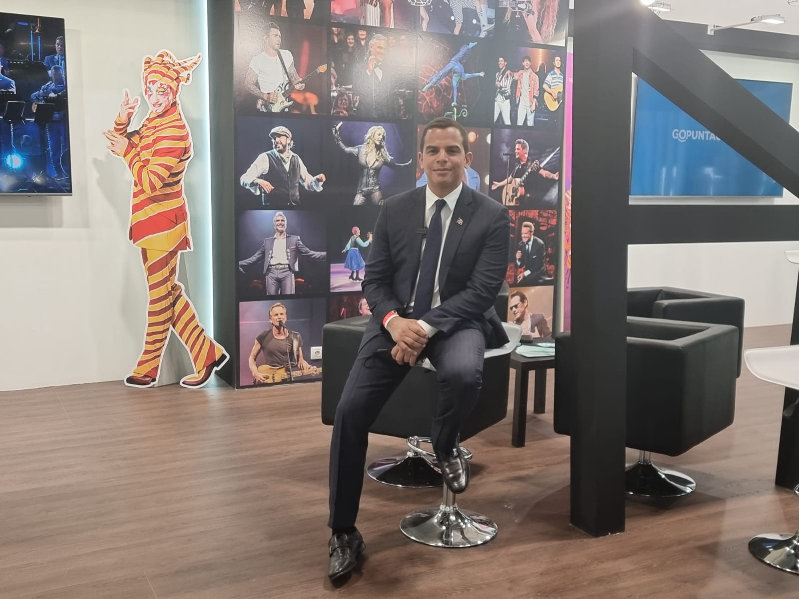 Saymon Díaz promete convertir RD en un destino turistico de espectáculos