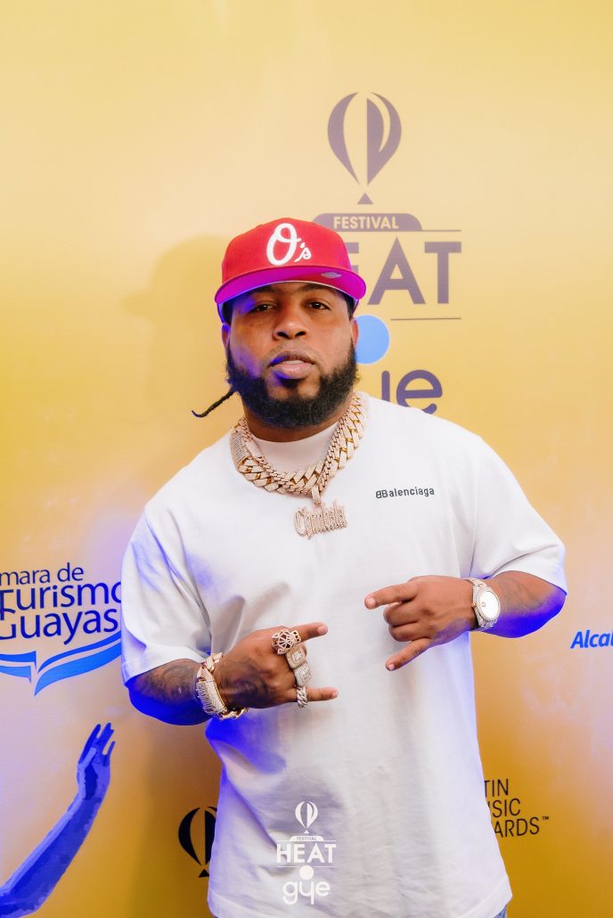 Chimbala se presentará esta noche en Ecuador a ritmo de dembow | De ...