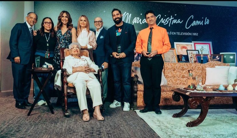 Imaginativa reconoce a pilares de la TV dominicana con premio Maíta en ...