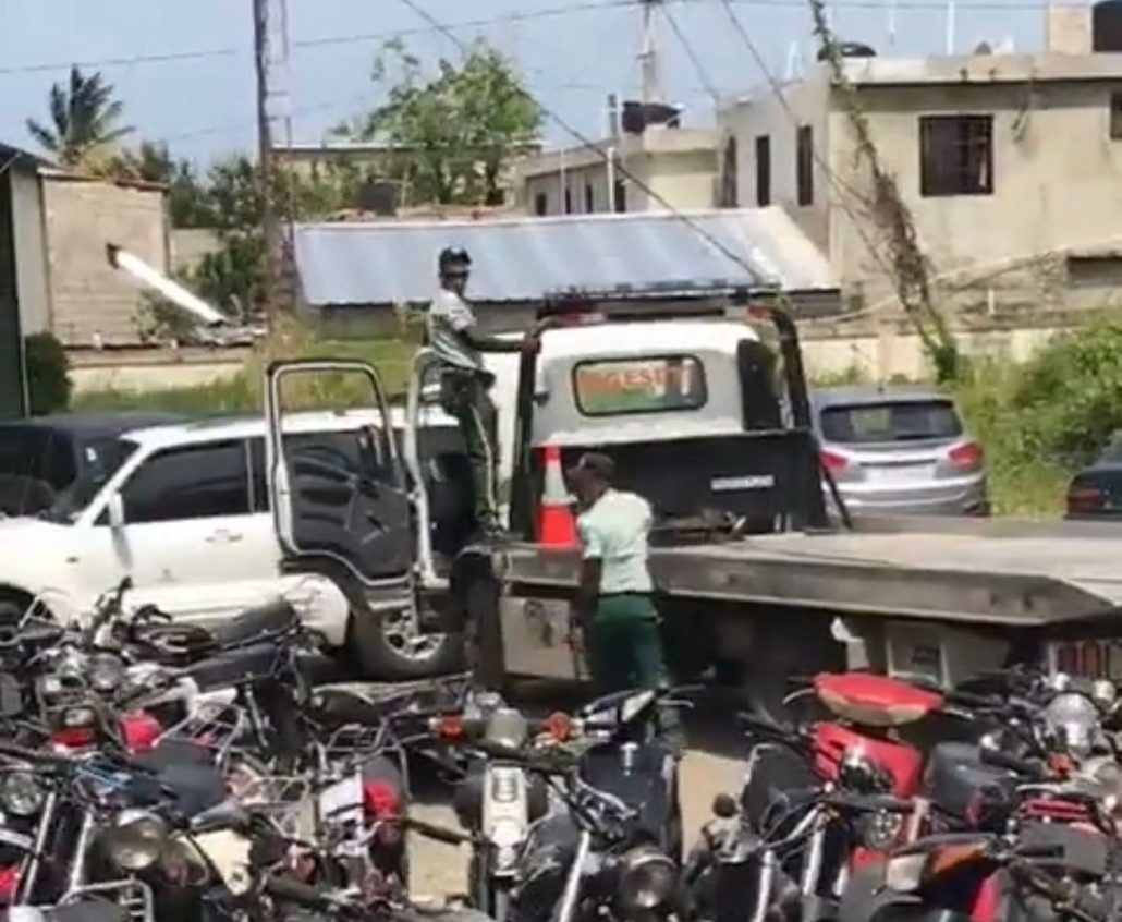 Captan agente DIGESETT lanzando motores retenidos en operativo | De ...