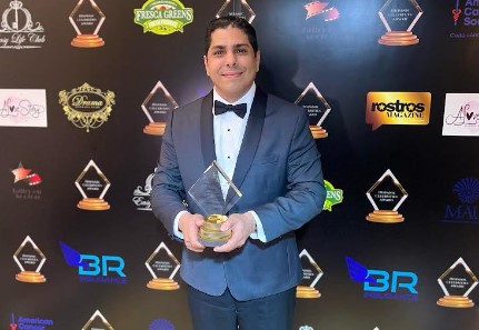Samir Saba recibe reconocimiento por sus 27 años de carrera en los ...