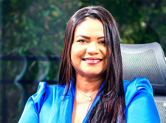 Sarah Hernández anuncia candidatura a Adompretur