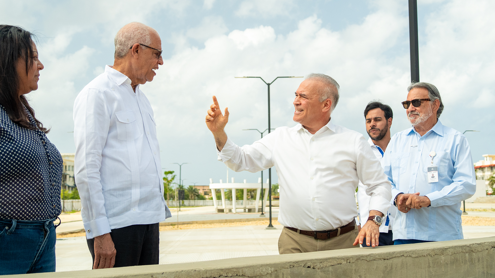 Rector del ITSC visita CJB por alianza con VBC-RD