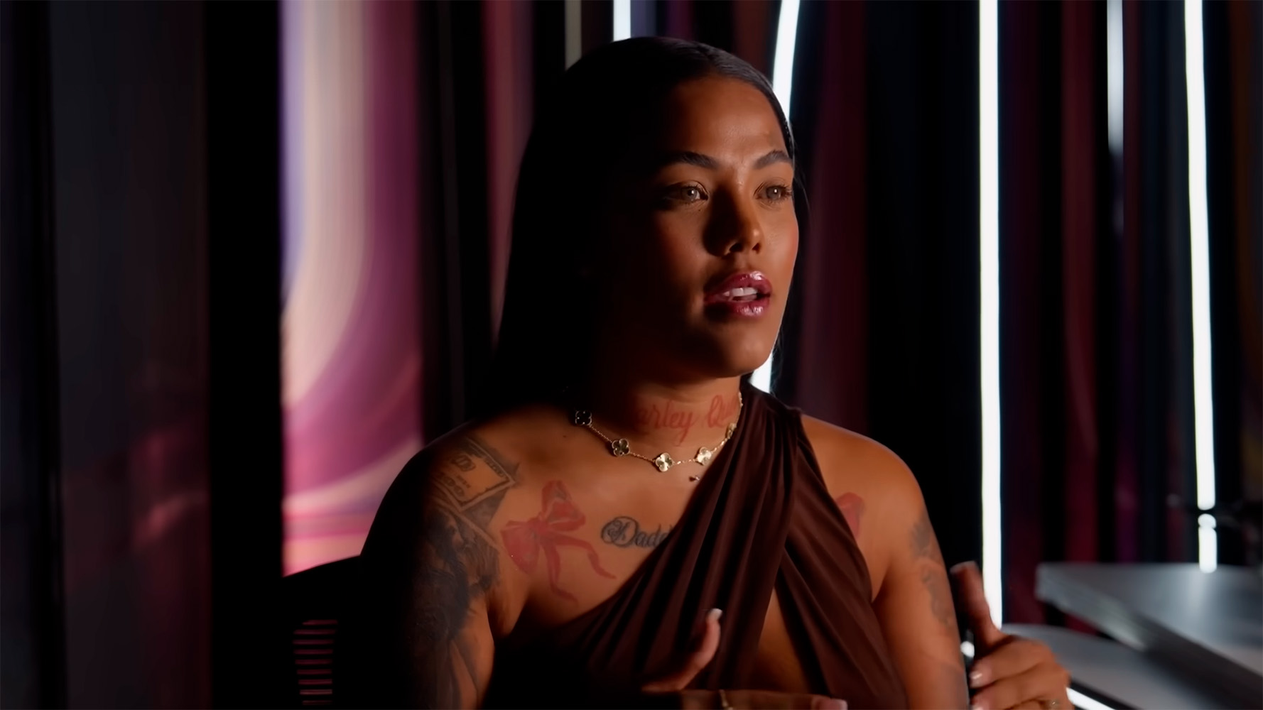 Mami Kim confirma embarazo en La Casa de Alofoke