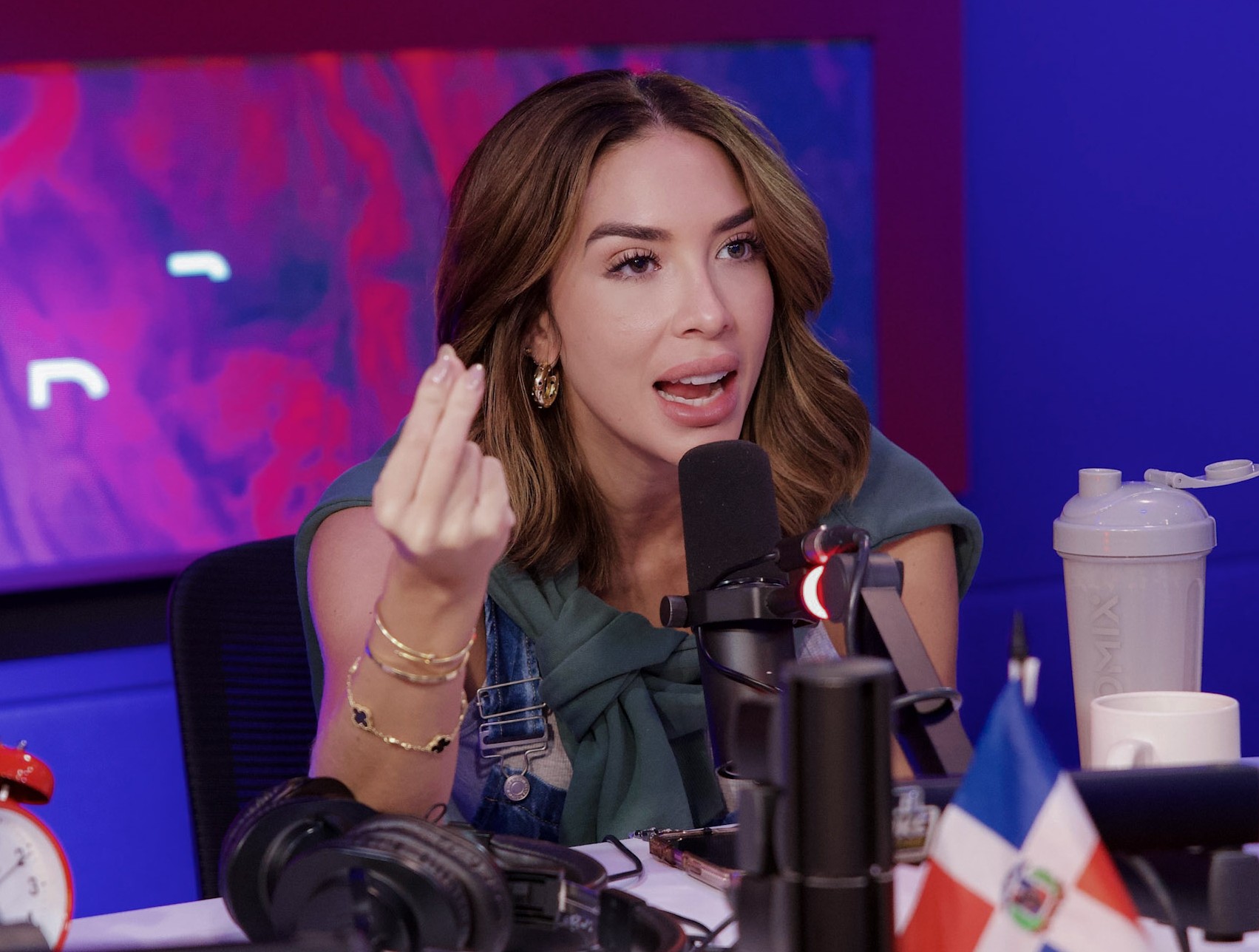 Gabi Desangles sale en defensa de La Gigi