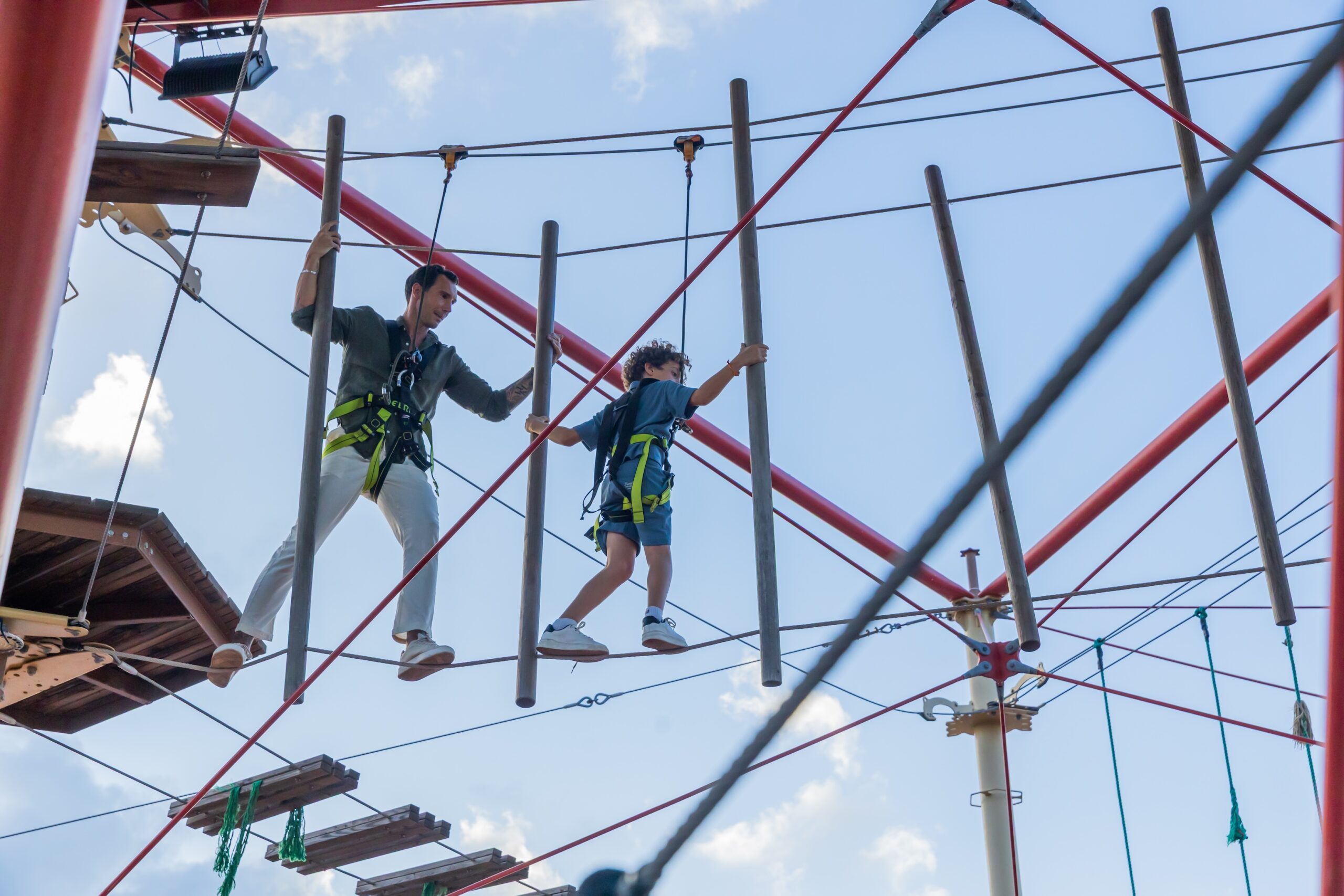 El parque temático Fun Republic abre sus puertas