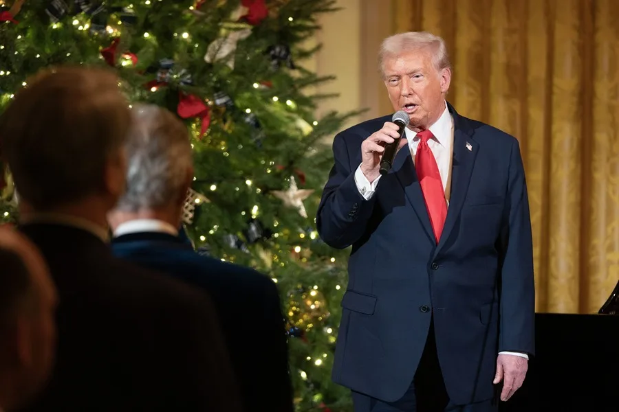 Andrea Bocelli da un concierto en la Casa Blanca para Donald Trump y ...