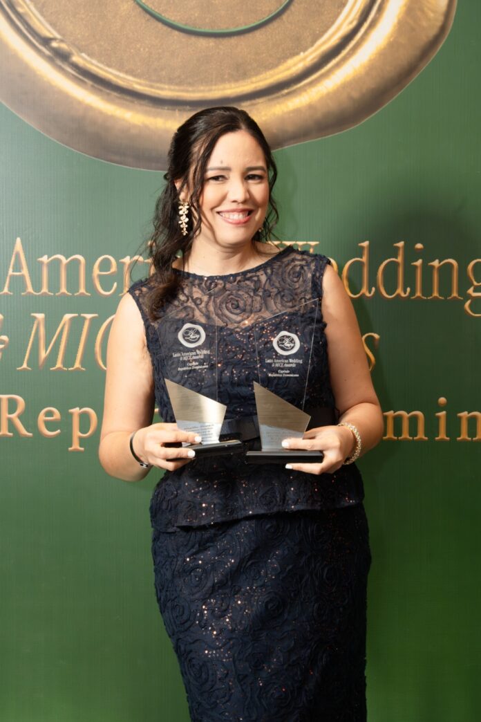 Julissa Villar es reconocida en los Premios LAWA 2026